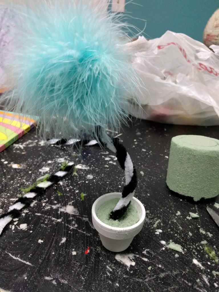 DIY Truffula Trees for Dr Seuss Nursery – A to Z Cosplay